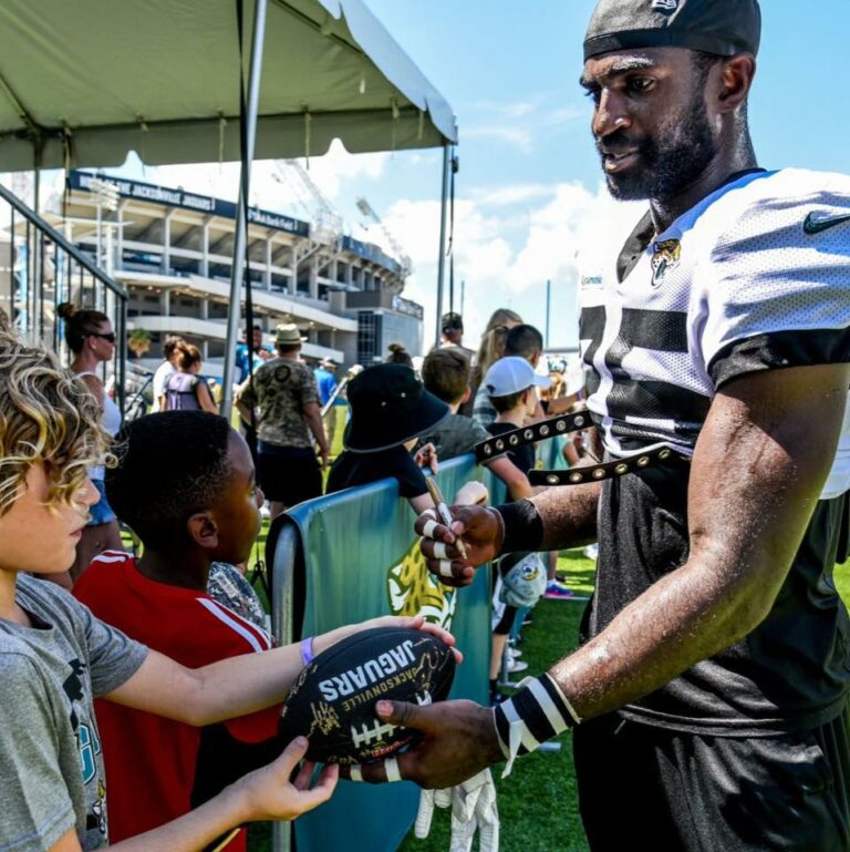 Former NFL Cornerback D.J. Hayden dies in car accident - Africa Lifestyle